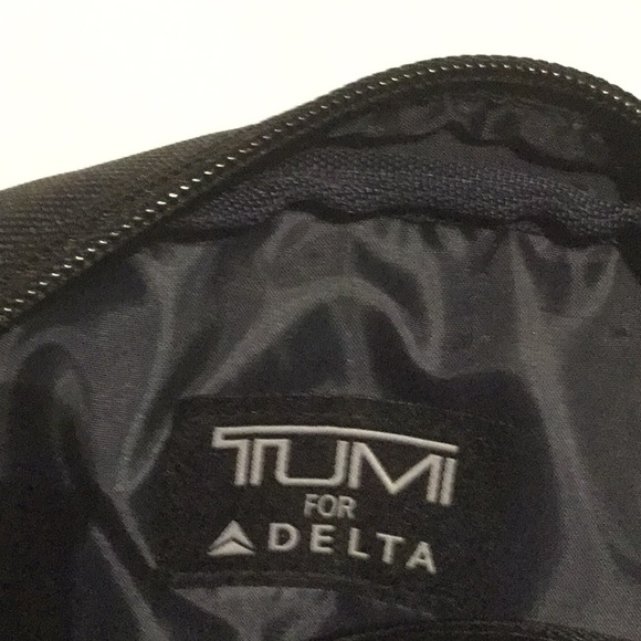 Tumi | Bags | Tumi Soft Travel Case | Poshmark